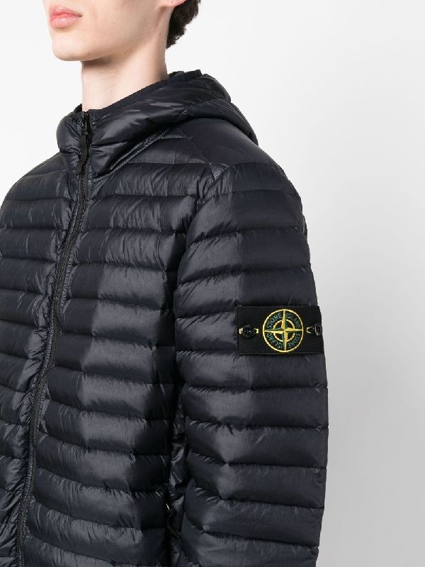 스톤아일랜드(STONE ISLAND) 와펜패치 룸 우븐 챔버 TC 다운 패딩 781540324 V0020 | jentestore