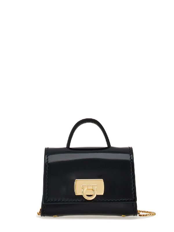 페레가모(FERRAGAMO) 간치니 장식 에어팟 프로 케이스 765935 | jentestore